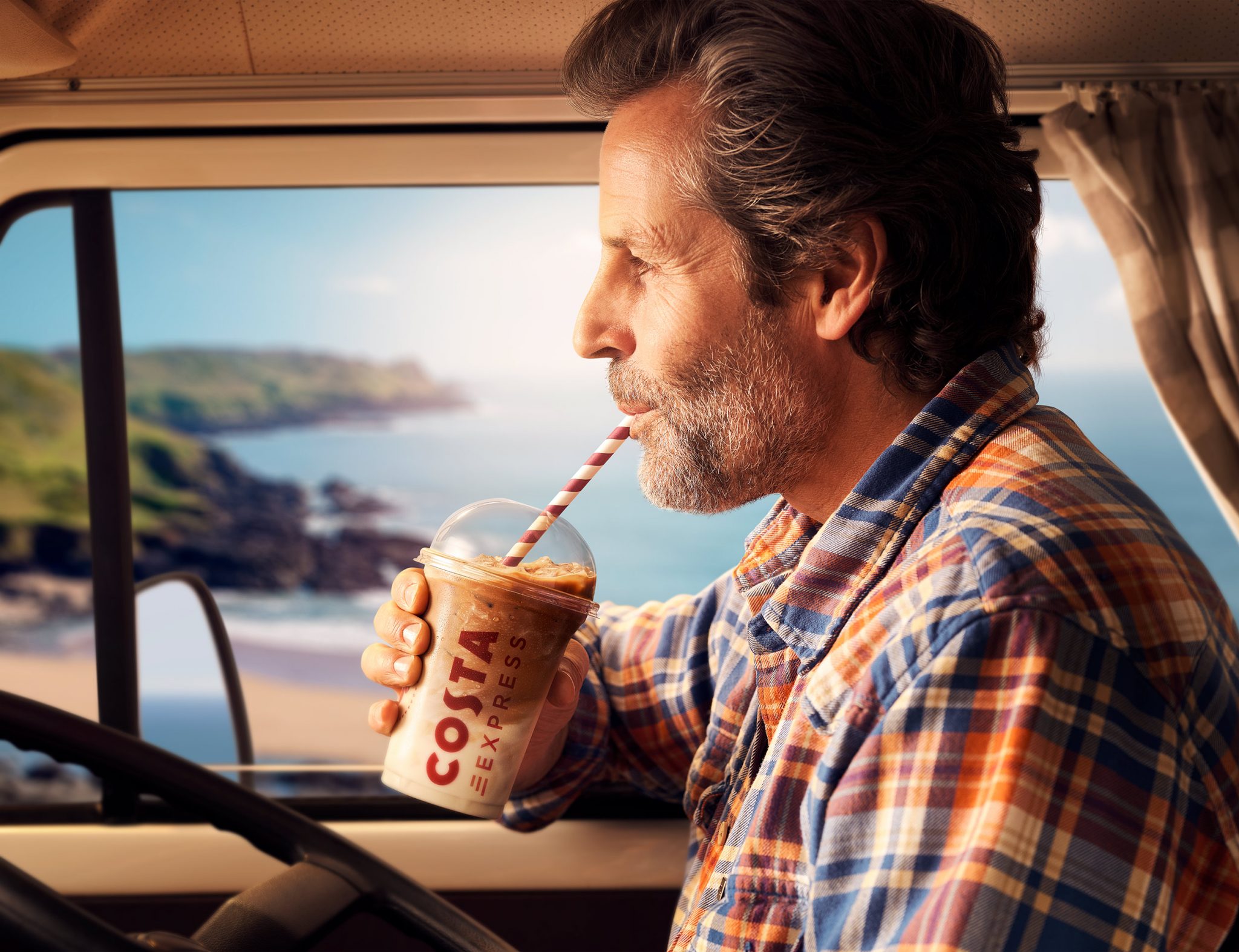 COSTA – Frappe – N E W S