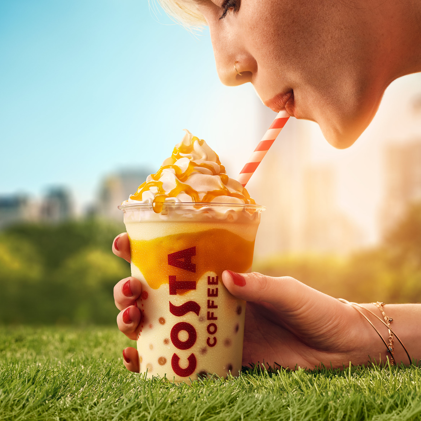 COSTA – Frappe – N E W S